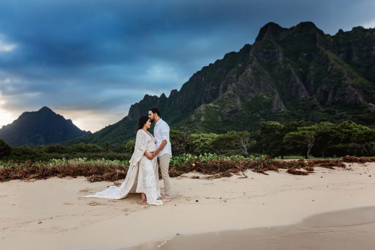 Edgar + Chan Maternity and Surprise Proposal Session at Kualoa Regional Park| Honolulu ...